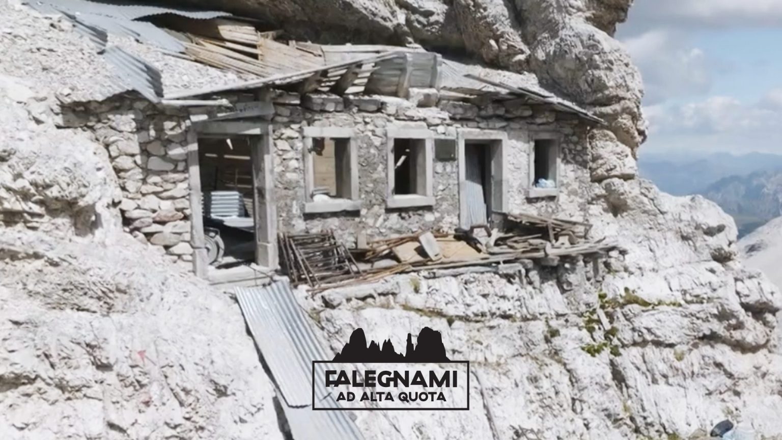 La ristrutturazione del bivacco Buffa di Perrero raccontata da ...